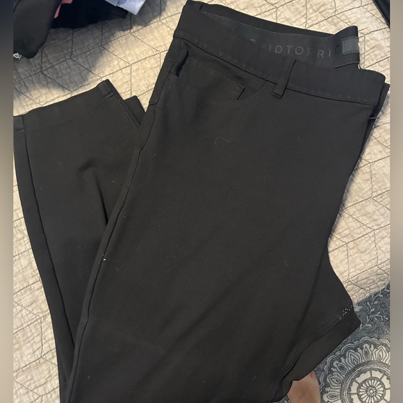 torrid | Pants & Jumpsuits | Torrid Bombshell Skinny Pants | Poshmark
